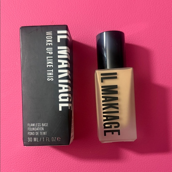 IL MAKIAGE | Makeup | Il Makiage Woke Up Like This Foundation Tan 6 ...